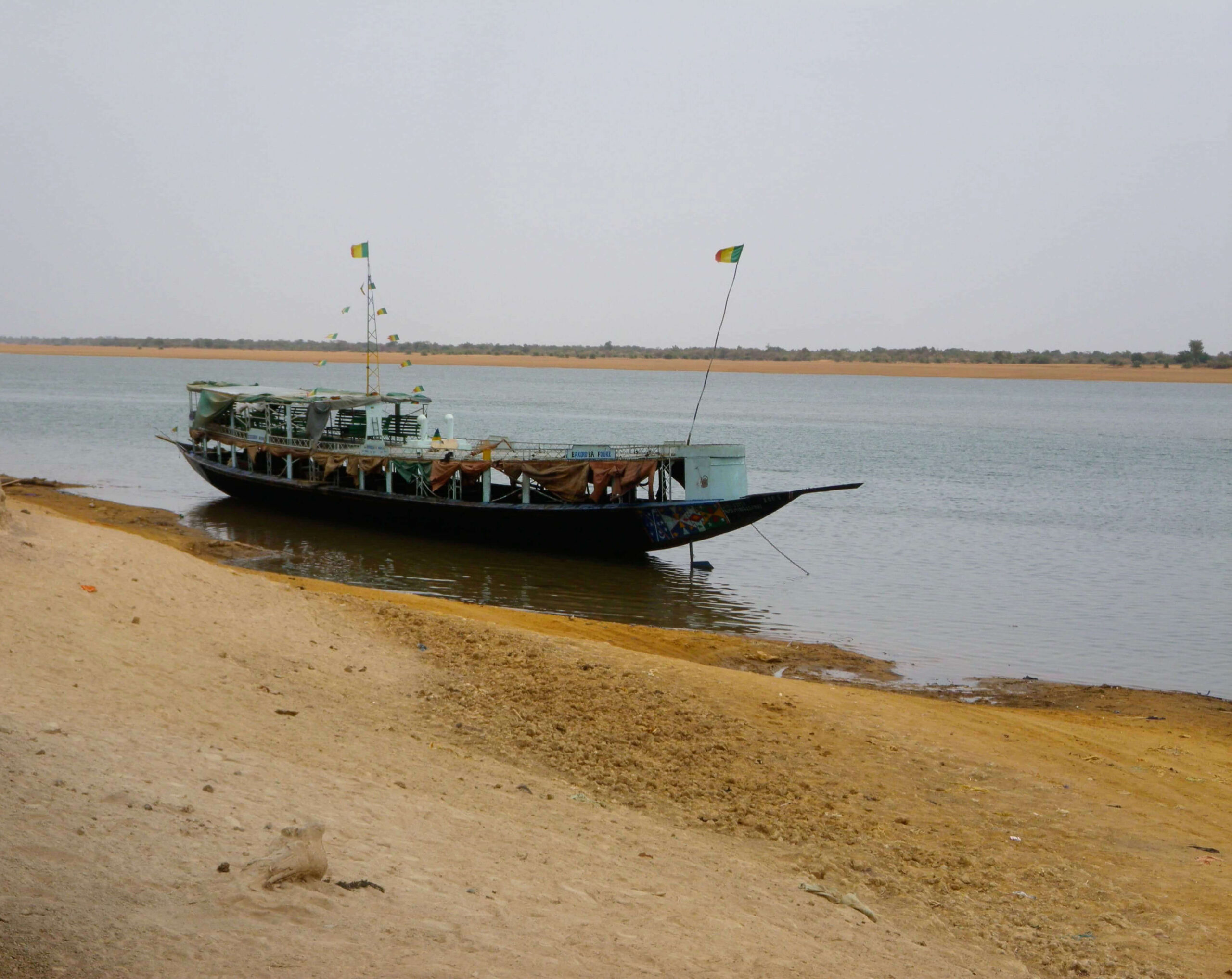 Il Niger: fiume di vita e sfide nel cuore del Sahel – Bambini nel ...